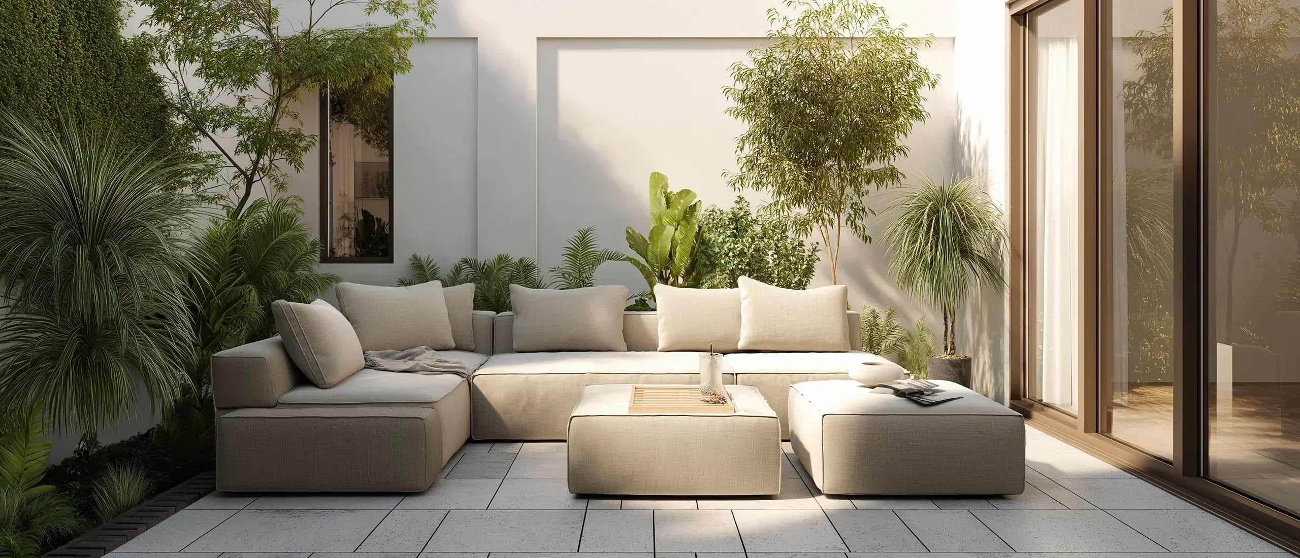 How to Choose the Perfect Outdoor Furniture for Small Spaces